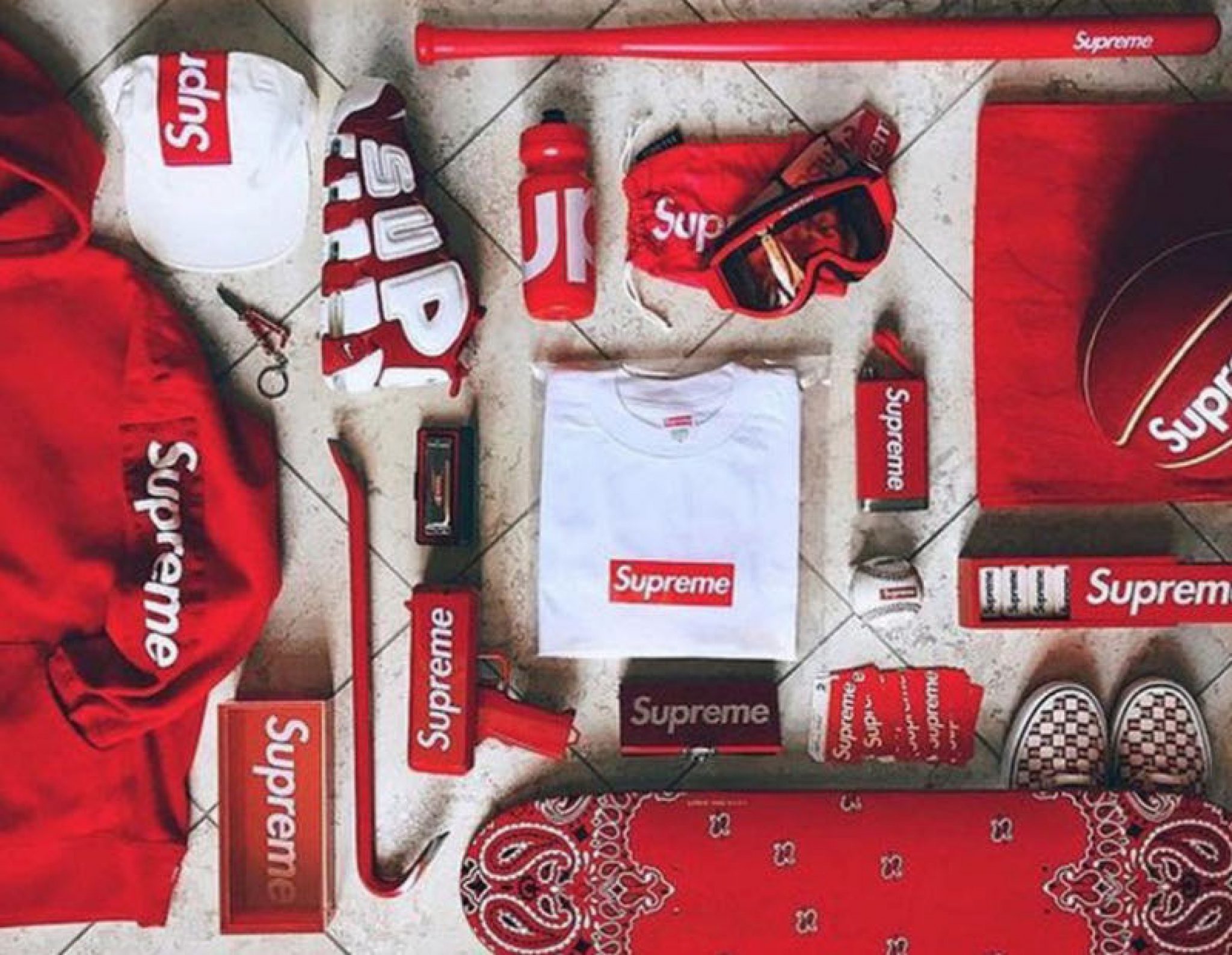 Supreme là gì? Những bí mật mà chưa ai từng bật mí